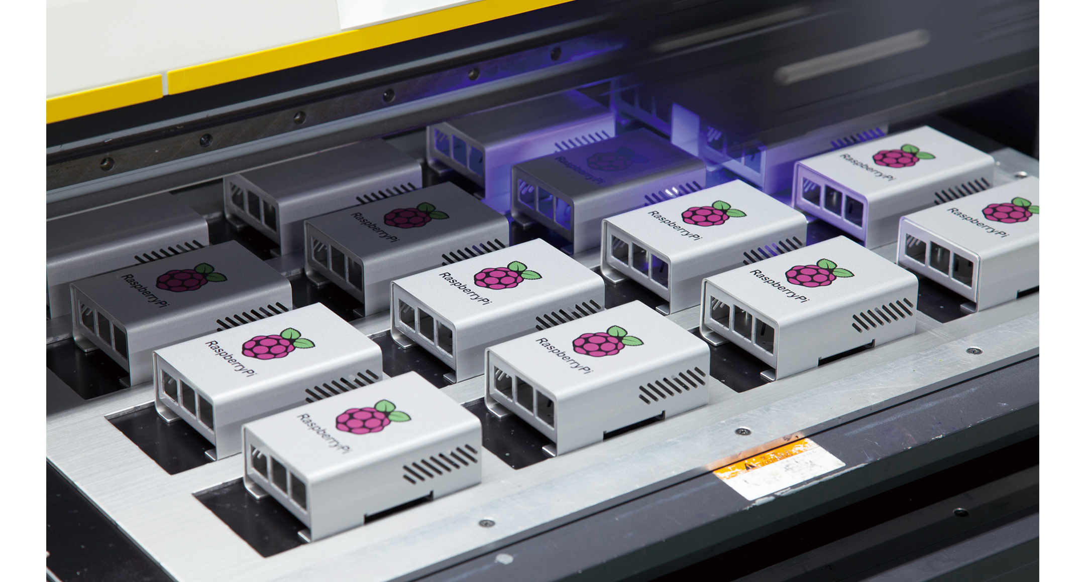 Raspberry Pi 4B ALUMINIUM CASE - RPI-4 series | PRODUCTS | TAKACHI ...