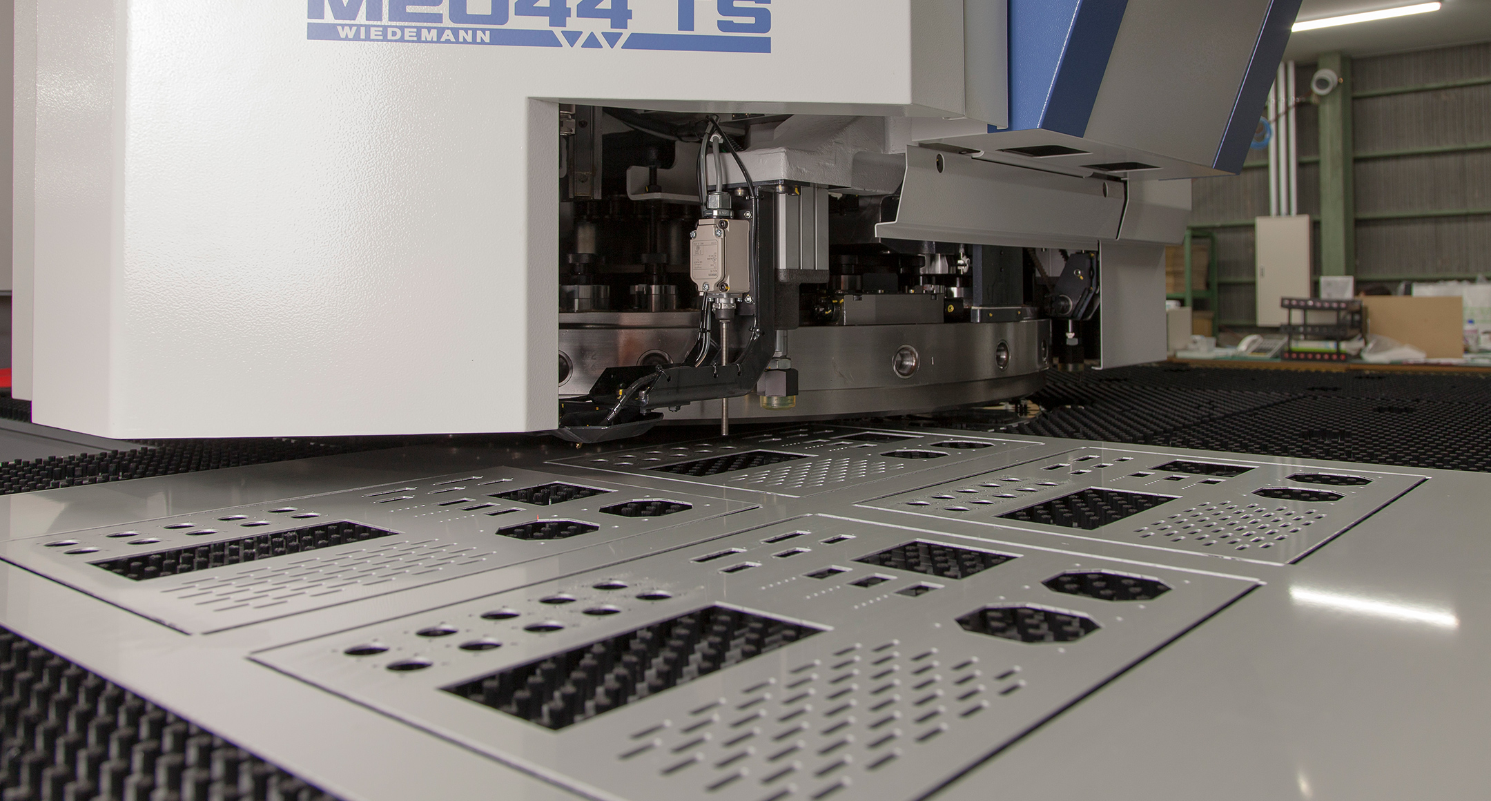 PHOTO GALLERY - APPLICATION EXAMPLE ・ CUSTOMIZED PRODUCTS ...